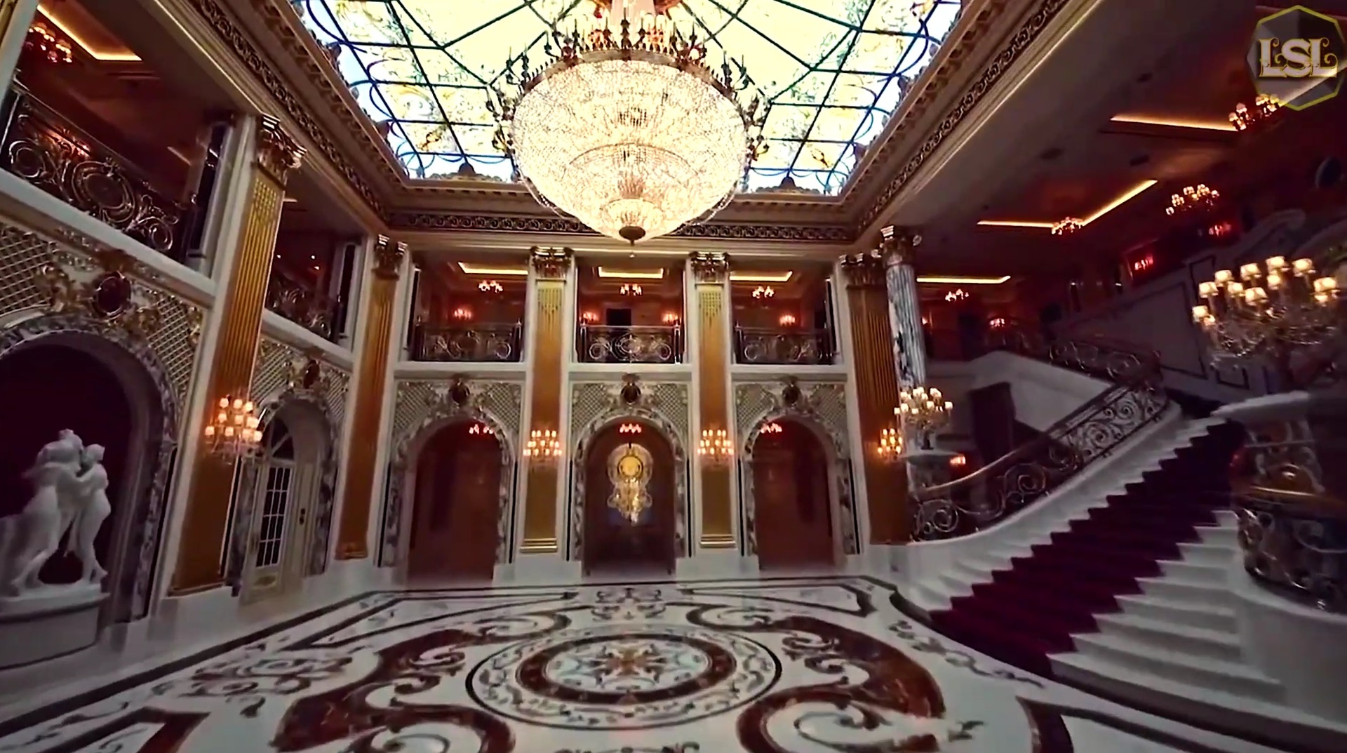 Royal Style Mansion