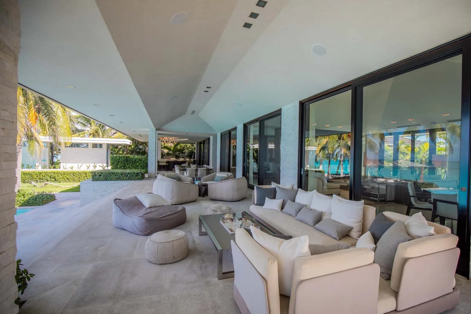 A Bahamas Mansion Surrounded by Water Lists for $40 Million